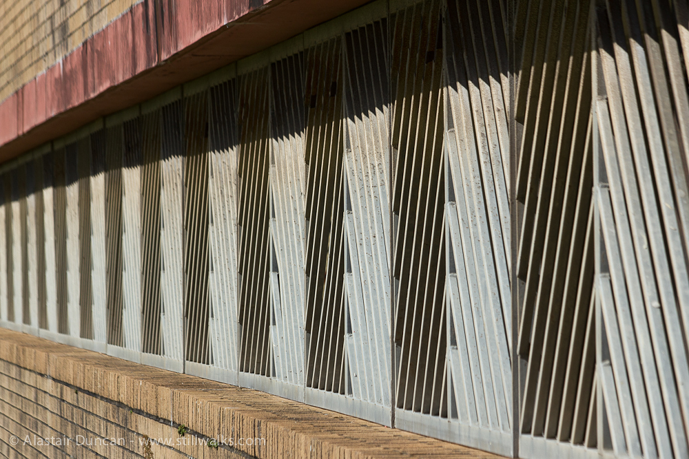 grilled wall perspective – StillWalks